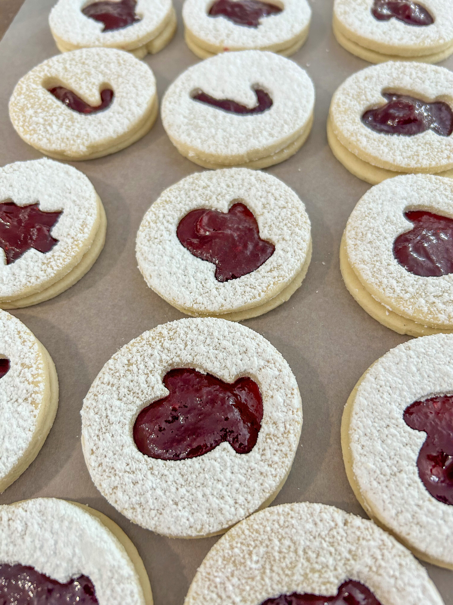 Gluten Free Linzer Cookies - Laura Bakes Gluten Free Recipe